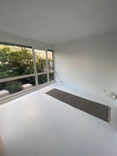 Père Lachaise-Réunion, Paris 20ème arrondissement : Appartement 1 pièce à louer