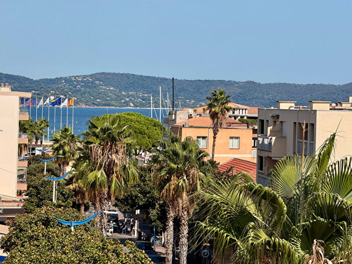 Cavalaire-sur-Mer, Centre-ville : Appartement 3 pièces à vendre