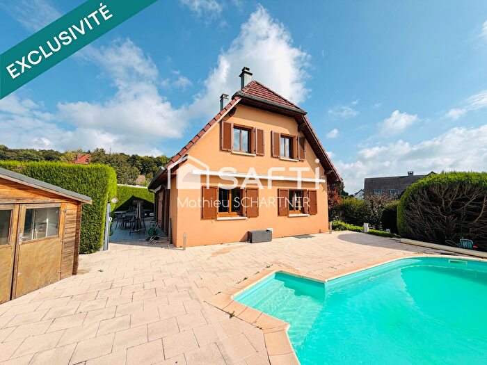 Maison à vendre - Hirsingue - 6 pièces - 4 chambres