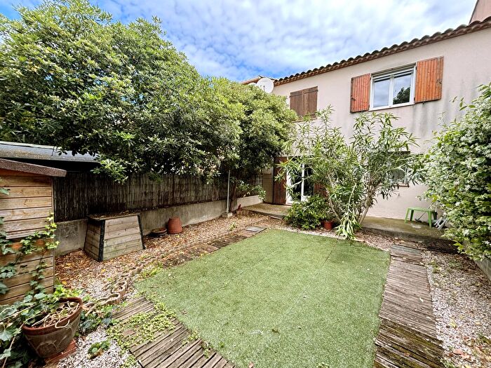 Maison 4 pièces à vendre à Arles, Trébon