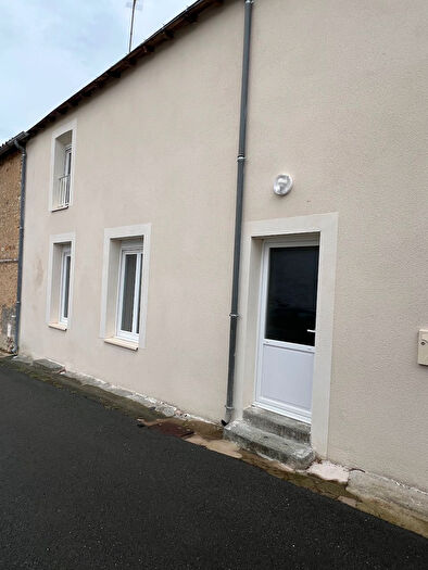 Maison 6 pièces à Sainte-Hermine, à vendre