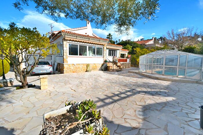 Maison 6 pièces à Antibes, Juan-les-Pins, Le Cap, à vendre