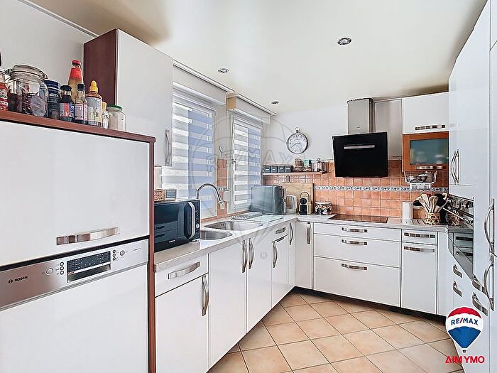 Appartement à vendre - Guebwiller - 5 pièces - 3 chambres