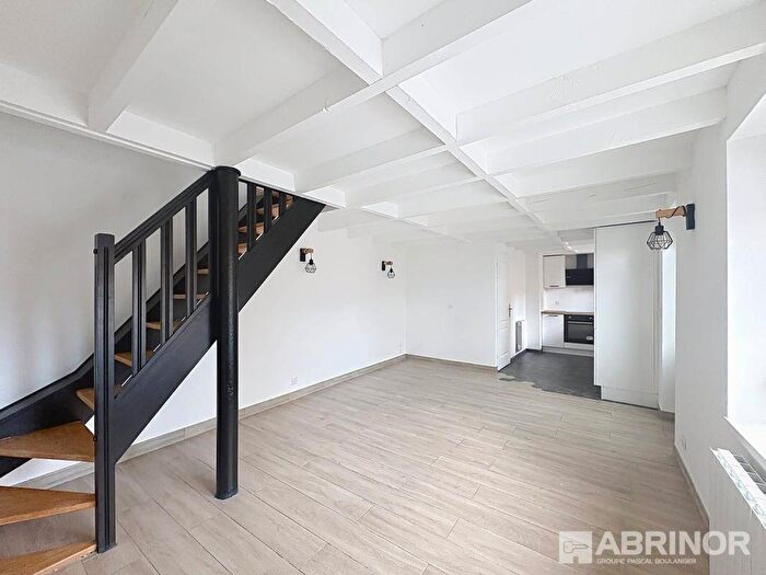 Maison à louer - Est, Orchies - 2 pièces - 1 chambre