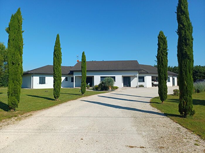 Maison 8 pièces à vendre - Barro