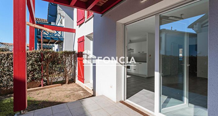 Appartement à vendre - Saint-Pierre-dIrube - 3 pièces - 2 chambres