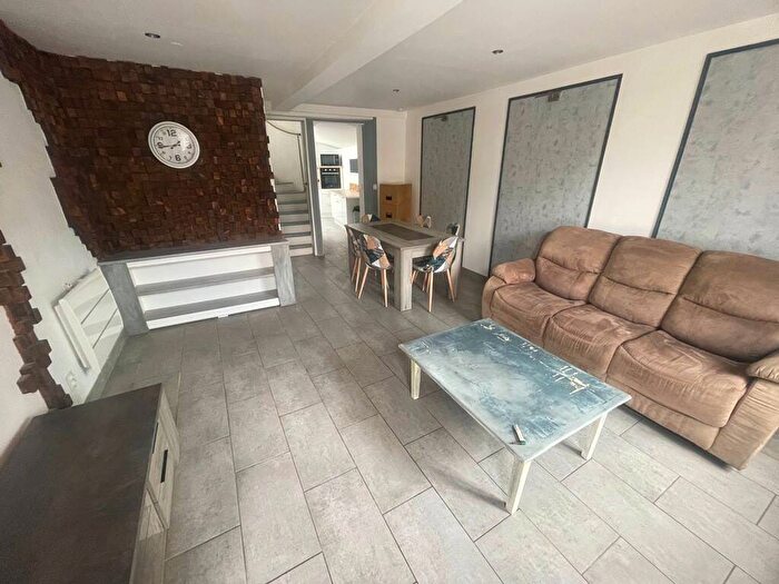 Centre Ville, Méru - Maison 3 pièces à louer