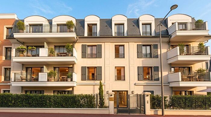 Parc-Pièce dEau, Chatou : Appartement 3 pièces à louer