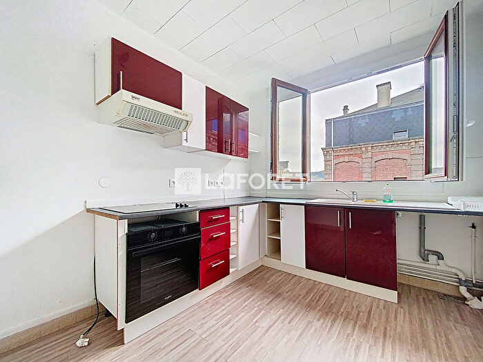 Appartement à louer - Elbeuf, La Cerisaie, Cours Carnot - 2 pièces - 1 chambre