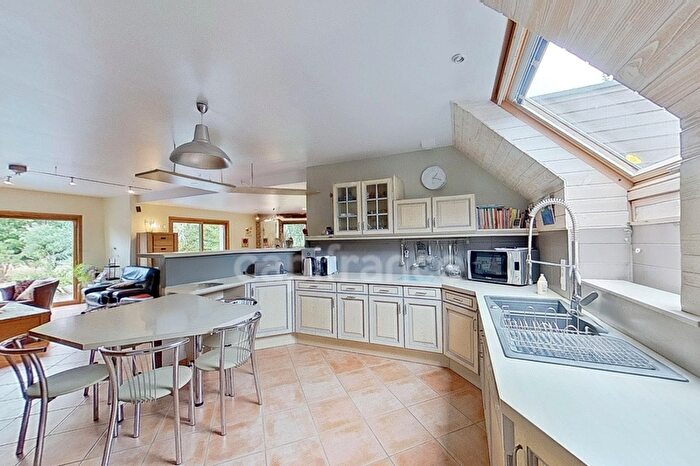 Maison à vendre - Pleumeur-Bodou - 10 pièces - 7 chambres