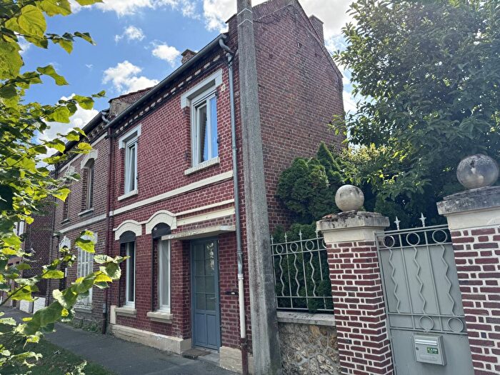 Maison 5 pièces à louer à Moreuil