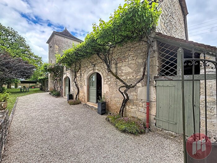 Maison 8 pièces à vendre à Bétaille