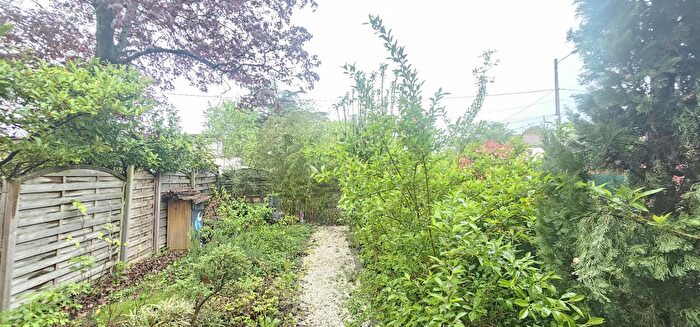 Appartement à vendre - Fontaines-sur-Saône - 2 pièces - 1 chambre