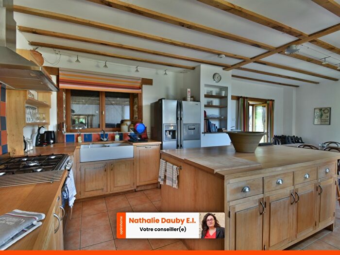 Maison à vendre - Saint-Léger-Magnazeix - 13 pièces - 10 chambres