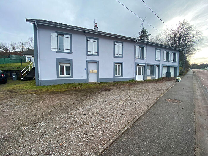 Appartement à louer - Dinozé - 2 pièces - 1 chambre