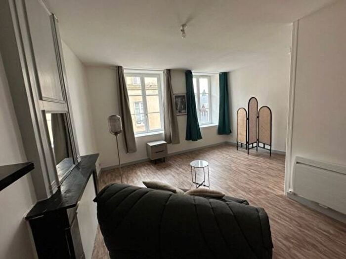 Appartement à louer - Centre Ville Rive Gauche, Laval - 1 pièce