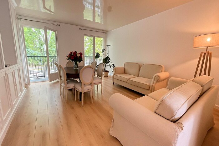 Appartement à vendre - Versailles, Chantiers - 4 pièces - 3 chambres