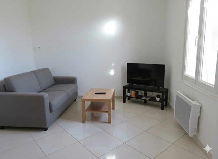 Appartement à vendre - Aubervilliers, Centre-ville, Victor Hugo - 2 pièces - 1 chambre