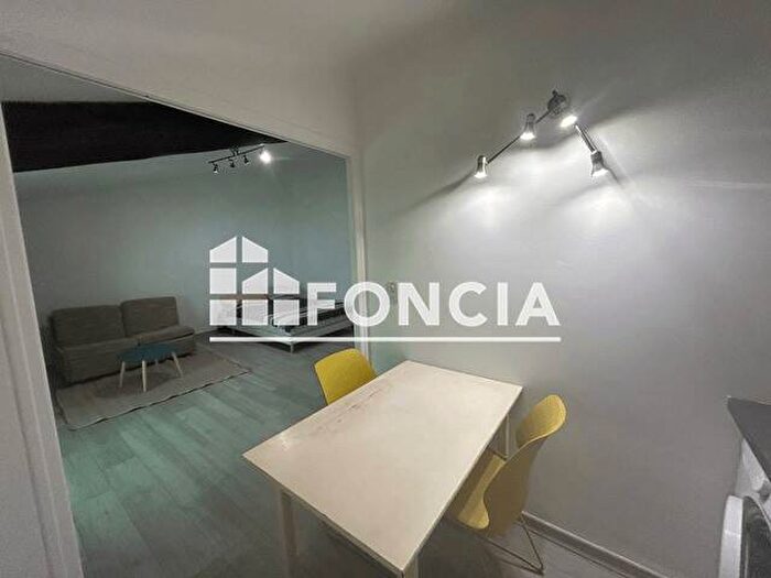 Appartement à louer - Intra Muros, Manosque - 1 pièce