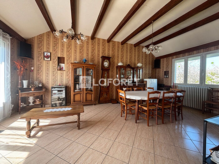 Maison à vendre - Migné-Auxances - 5 pièces - 4 chambres