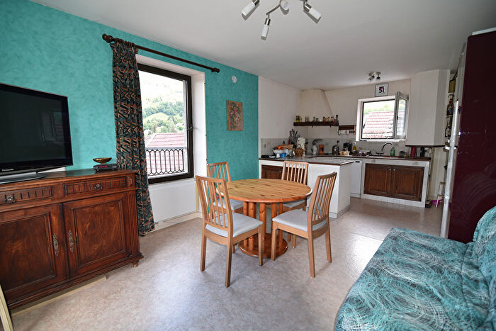 Appartement 3 pièces à vendre à Theys