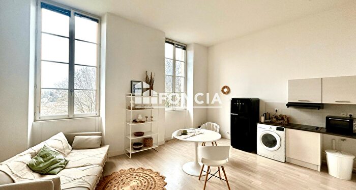 Appartement à vendre - Poitiers, Centre-ville - 2 pièces - 1 chambre