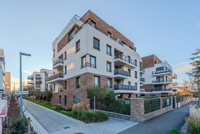 Appartement à vendre - Noisy-le-Grand, Centre-ville - 3 pièces - 2 chambres