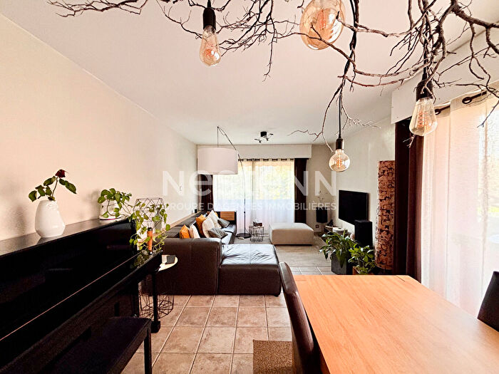 Appartement à vendre - Les Pennes-Mirabeau, Le Repos, Font Blanche - 5 pièces - 4 chambres