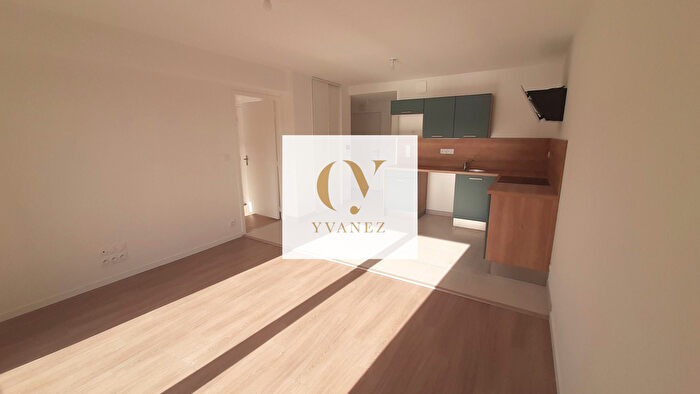 Appartement à louer - Saint-Erblon - 2 pièces - 1 chambre