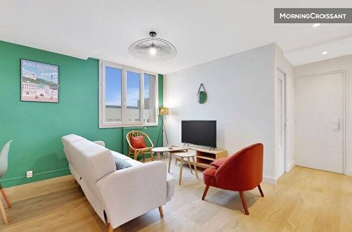 Appartement à louer - Cusset, Villeurbanne - 1 pièce - 3 chambres