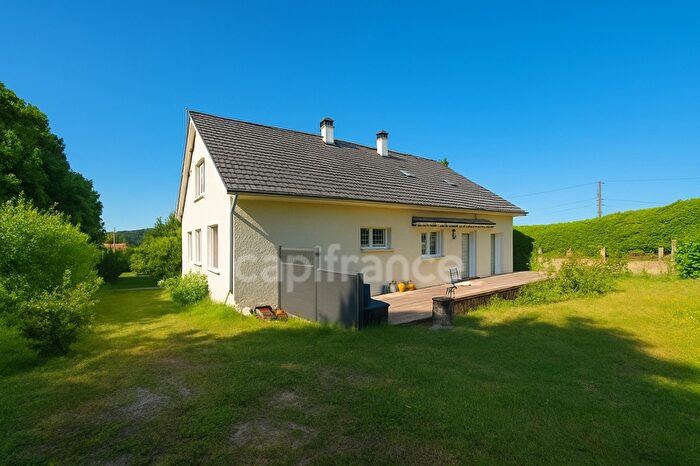 Maison à vendre - Nailly - 8 pièces - 6 chambres