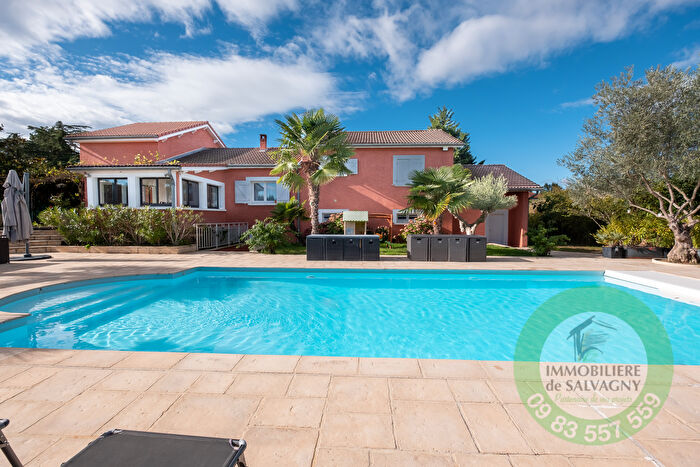 Maison à vendre - La Tour-de-Salvagny - 6 pièces - 5 chambres