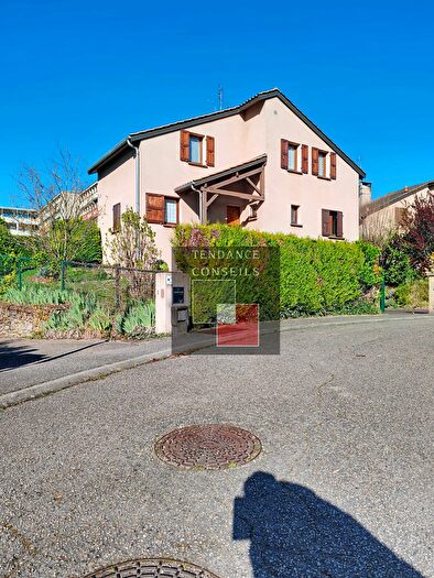 Maison à vendre - Mâcon - 6 pièces - 5 chambres