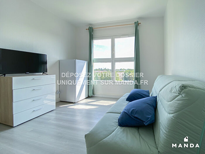 Noisy-le-Grand, Ouest : Appartement 7 pièces à louer