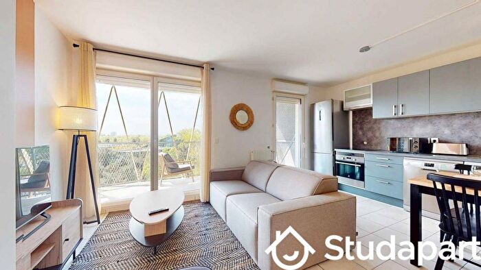 Appartement à louer - Bacalan, Bordeaux - 1 pièce - 2 chambres