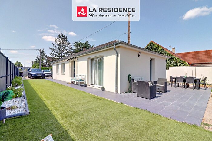 Saint-Gervais-la-Forêt : Maison 5 pièces à vendre