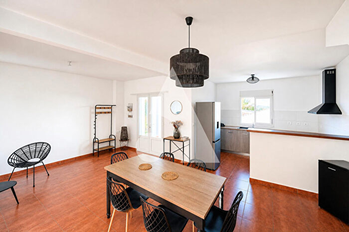 Maison 4 pièces à vendre - Saint-Louis, Centre-ville