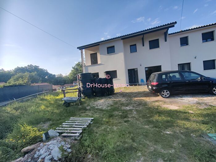 Maison 5 pièces à Beychac-et-Caillau, à vendre