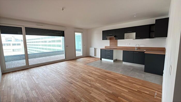 Colombes, Charles de Gaulle - Appartement 4 pièces à louer