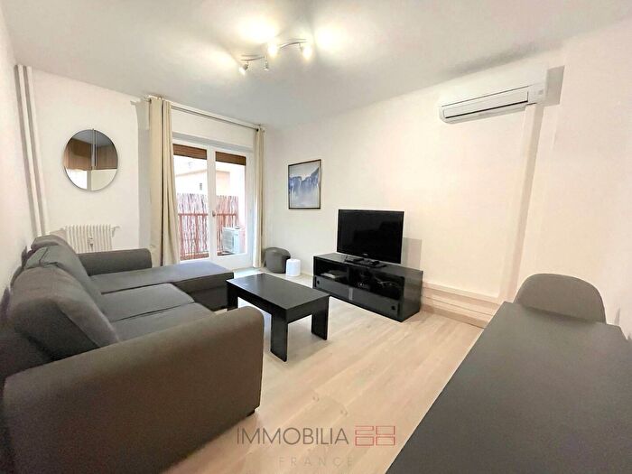 Appartement à louer - Menton - 2 pièces - 1 chambre