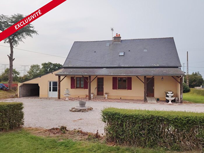 Maison à vendre - Saint-Sauveur-le-Vicomte - 6 pièces - 4 chambres