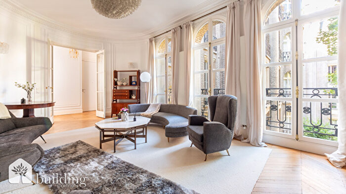 Paris 16ème, Chaillot : Appartement 4 pièces à vendre