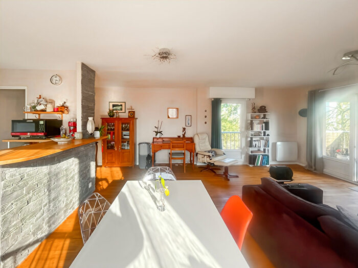 Appartement à vendre - Quartiers Nord-Est, Les Gayeulles, Saint-Laurent - 3 pièces - 2 chambres