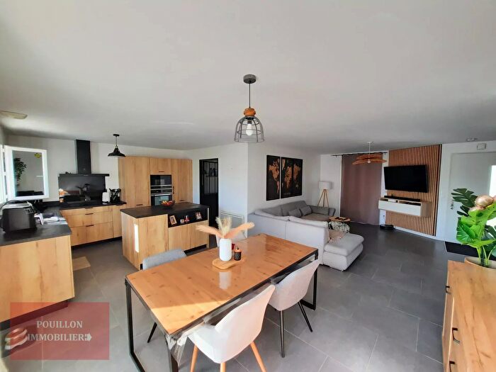 Maison à vendre - Pouillon - 5 pièces - 3 chambres