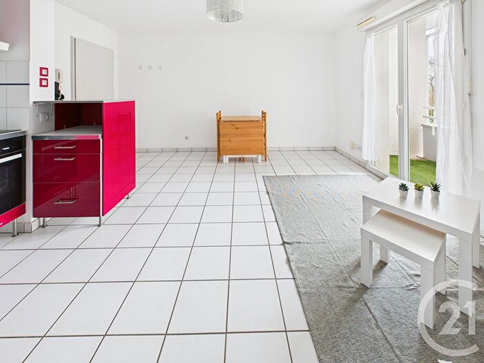 Appartement à vendre - Villenave-dOrnon, Chambéry, La Monnaie, Carbonnieux, Trigan - 2 pièces - 1 chambre