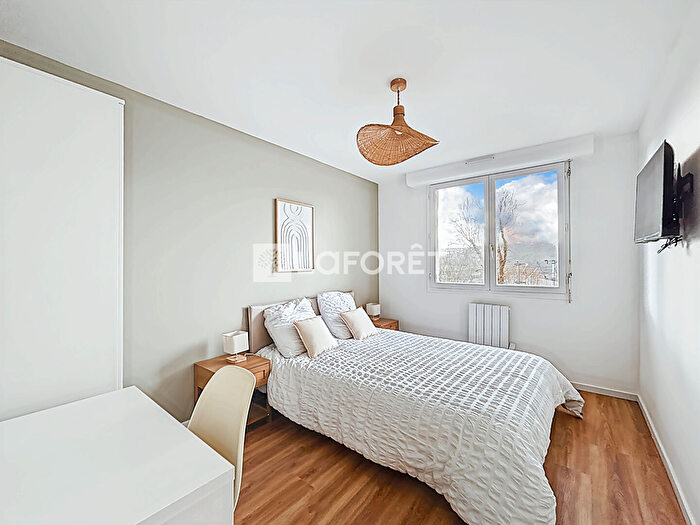 Appartement à louer - Déville-lès-Rouen - 5 pièces - 4 chambres