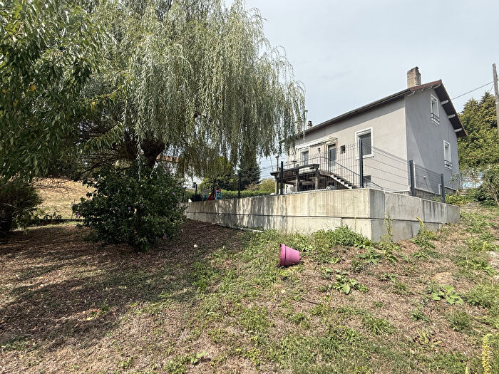 La Monnerie-le-Montel : Maison 4 pièces à vendre
