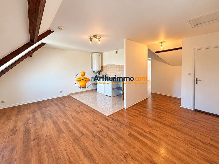 Appartement 2 pièces à Crécy-la-Chapelle, à vendre