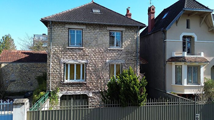 Maison à vendre - Nevers, Cathédrale, Jonction - 7 pièces - 4 chambres