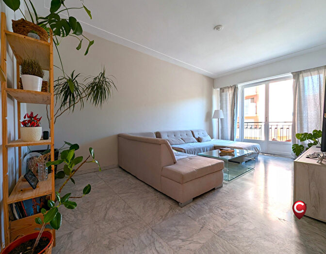 Appartement 2 pièces à Nice, Saint-Sylvestre, à vendre